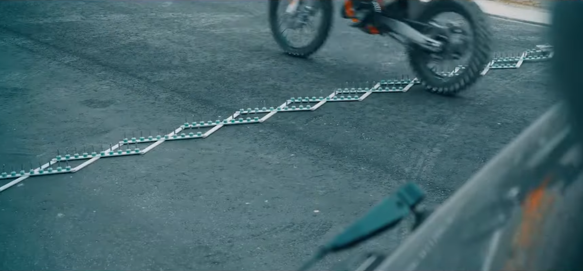 11 Speed Demon Traps You WON'T Believe! These Cop Gadgets Are INSANE ...