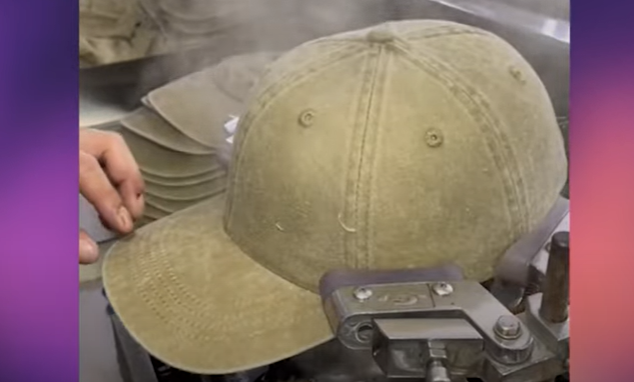 Robots Gone Wild! Watch Machines Dance with Gears & Bolts in Hypnotic ...